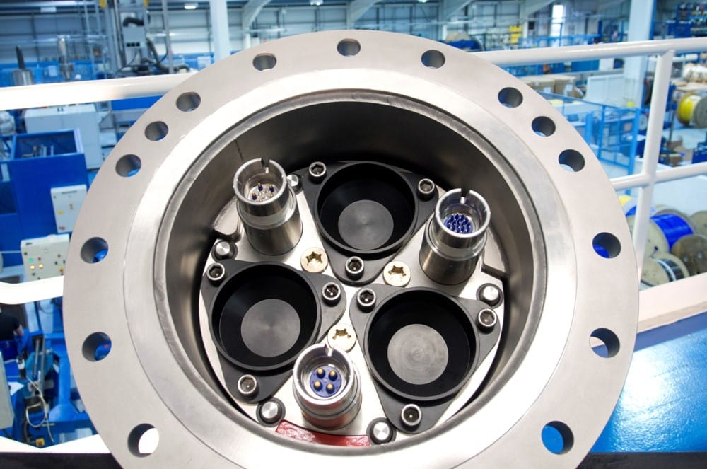 Underwater cables and connectors Hydro Group - Wenex Equipements